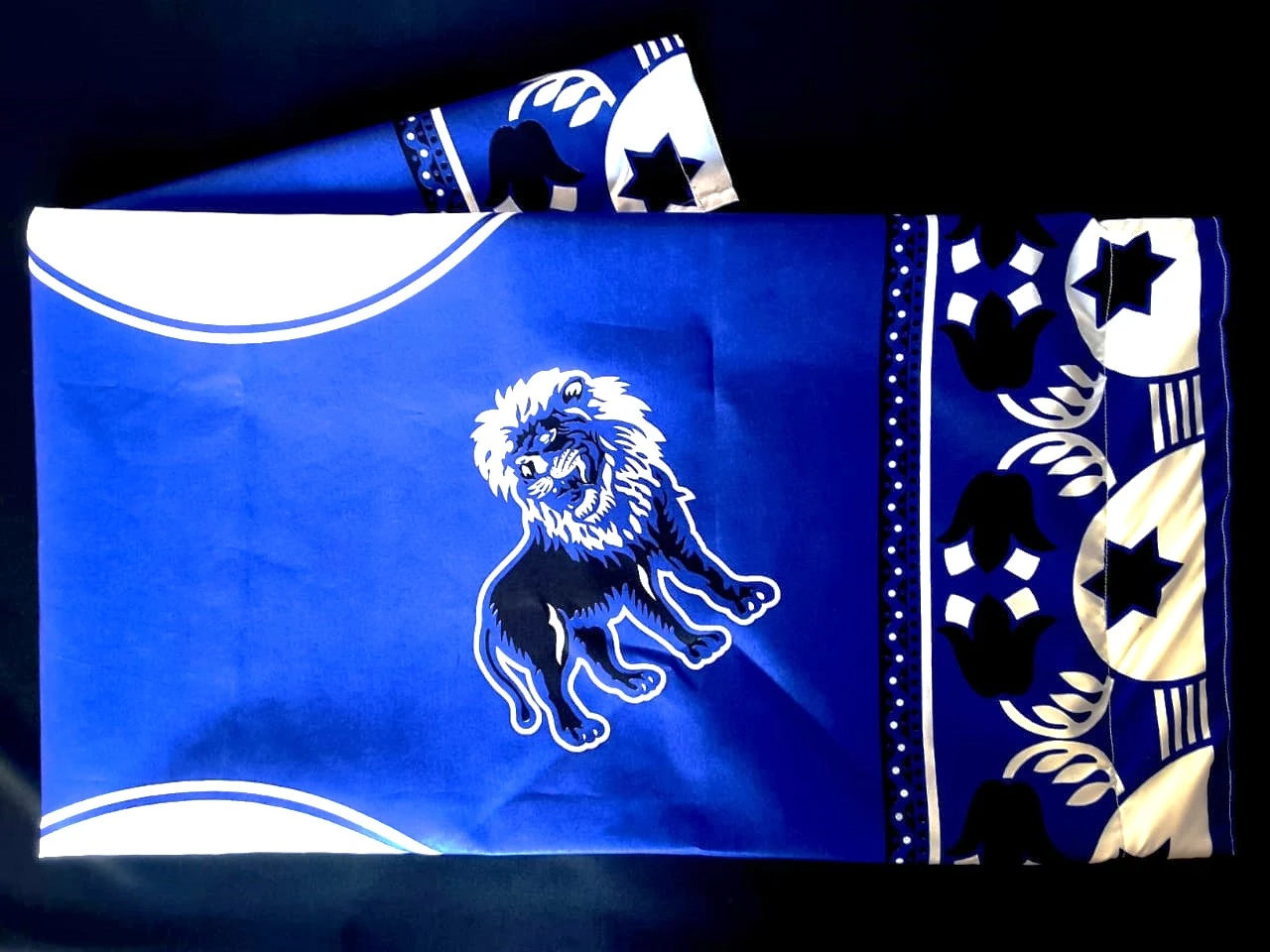 Lion Blue and White Ndumba Curtain - Aksêptuhns